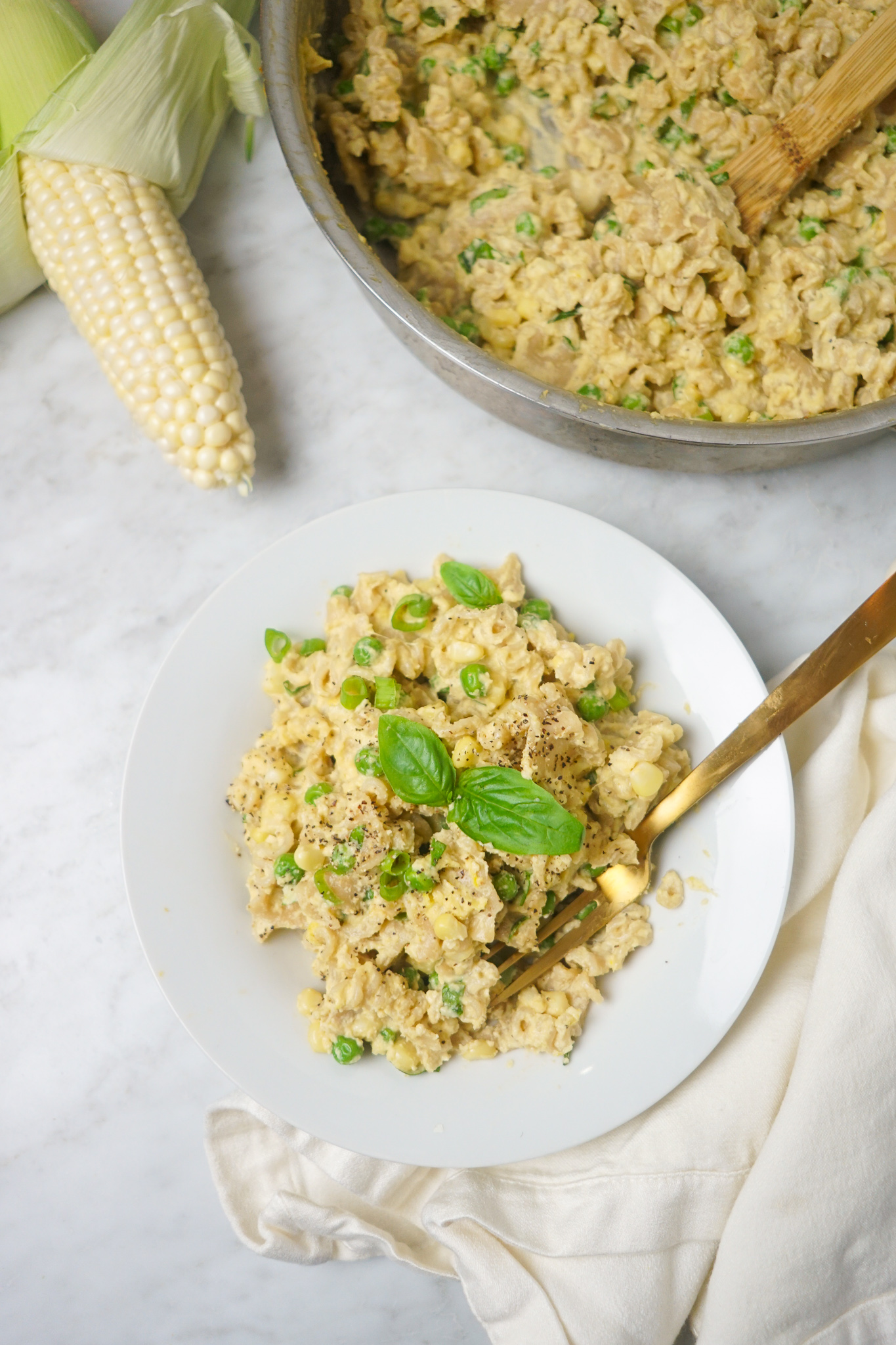 creamy sweet corn pasta with corn cob - Whitney E. RD